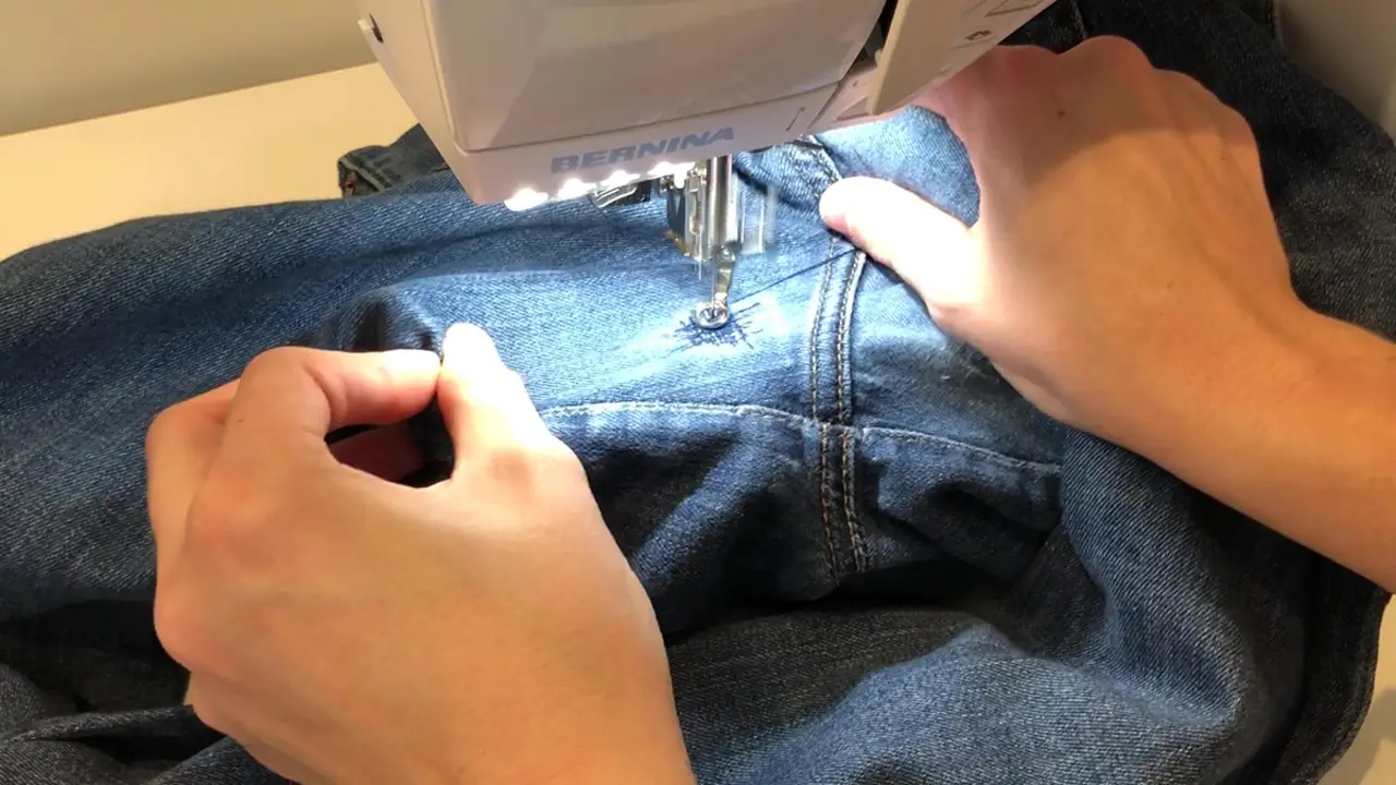 How To Sew Ripped Jeans: 9 Easy Steps