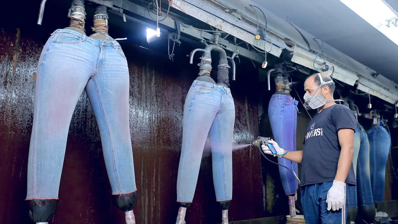 What are Sandblast Jeans- Unlocking Style